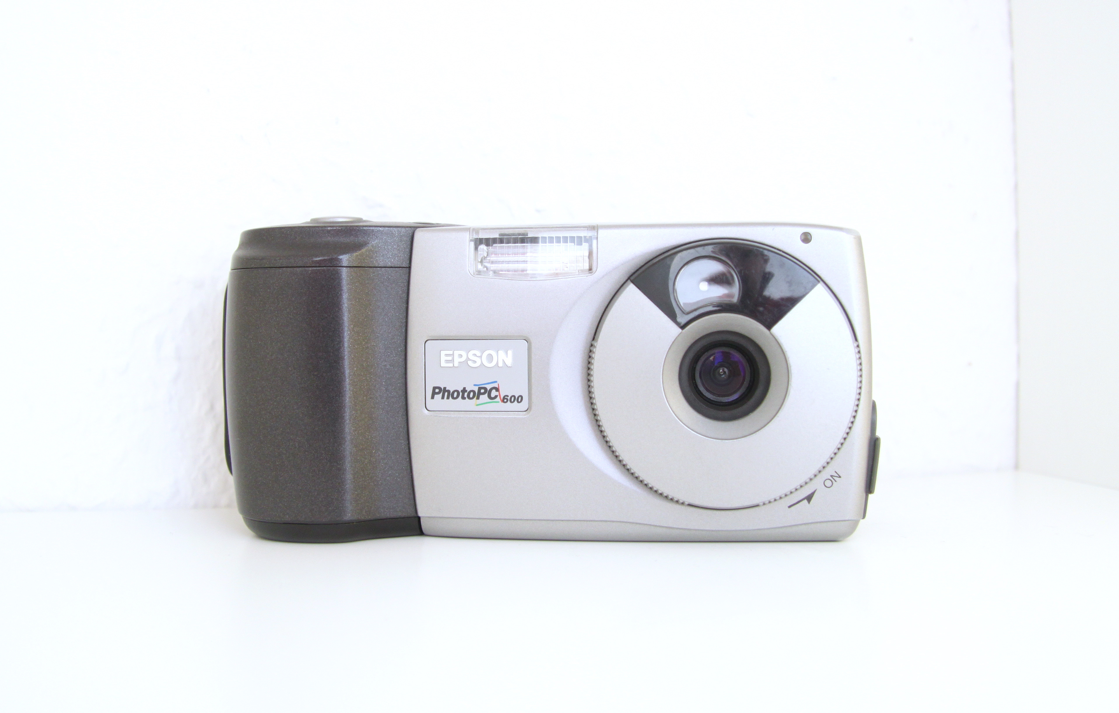 Epson PhotoPC 600