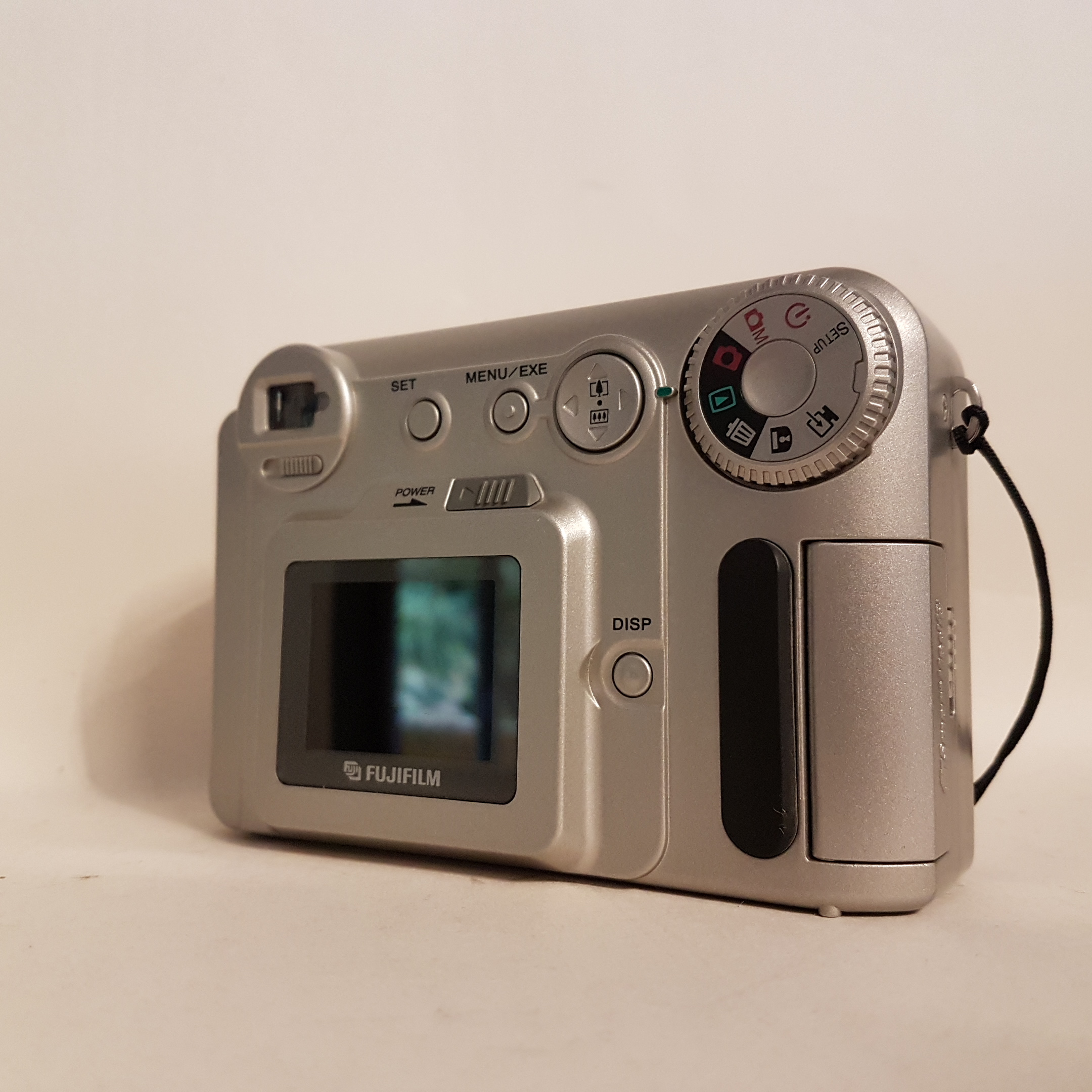 Fujifilm MX-600 Zoom