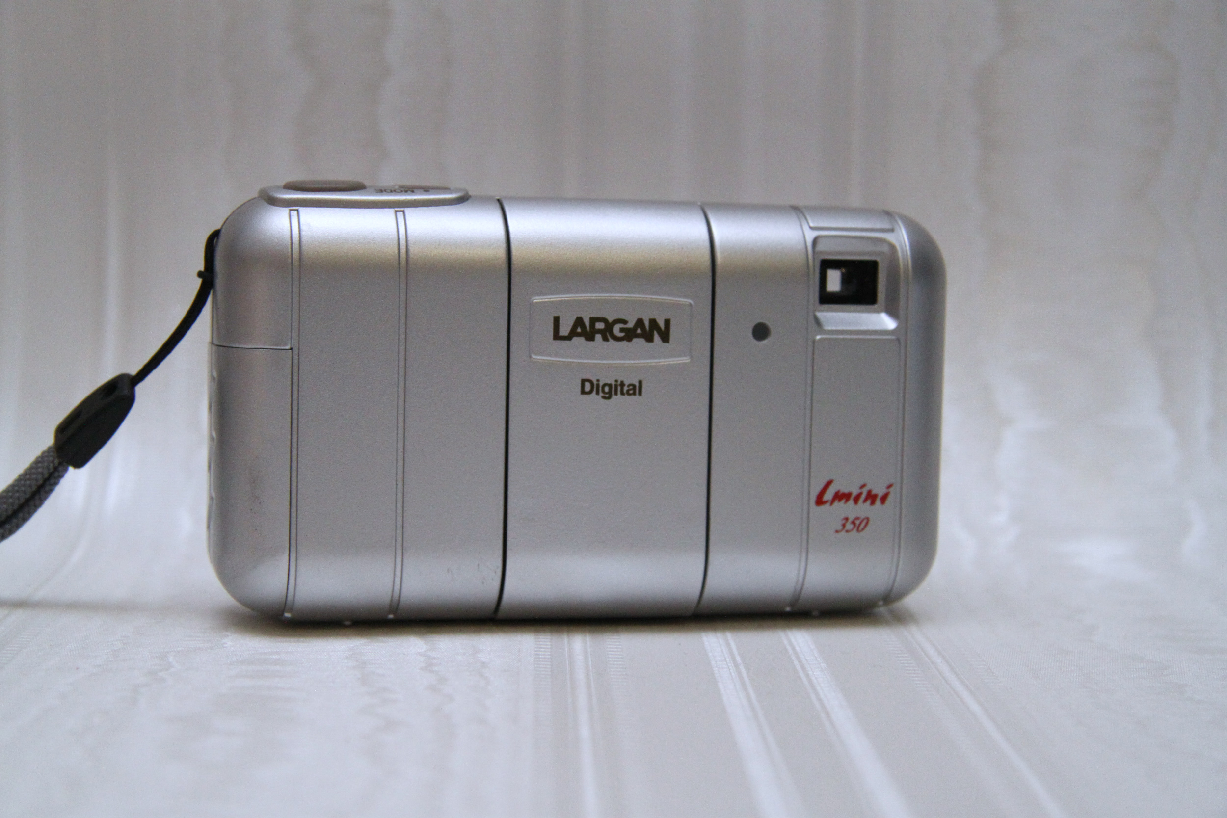 Largan Lmini 350