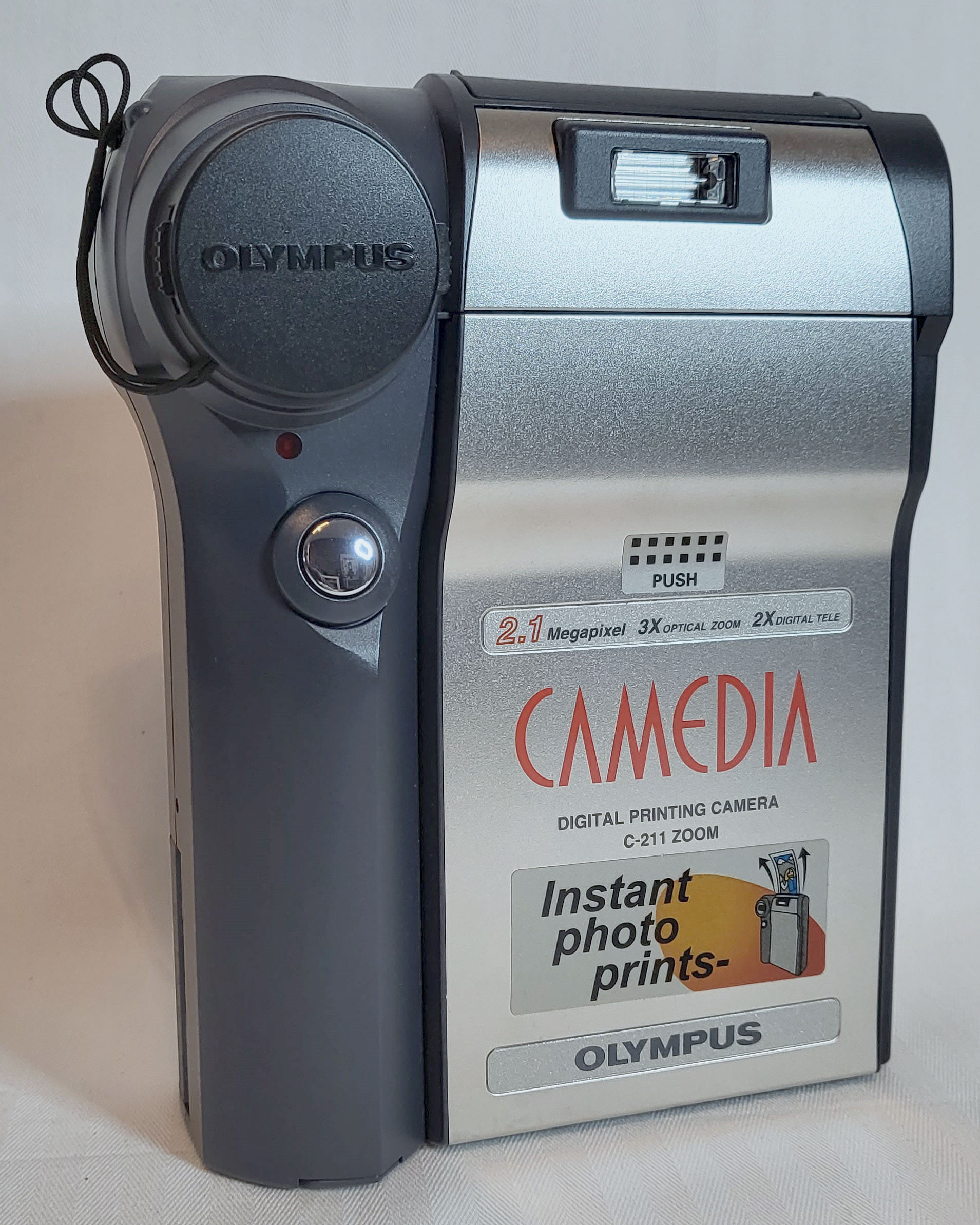Olympus C-211